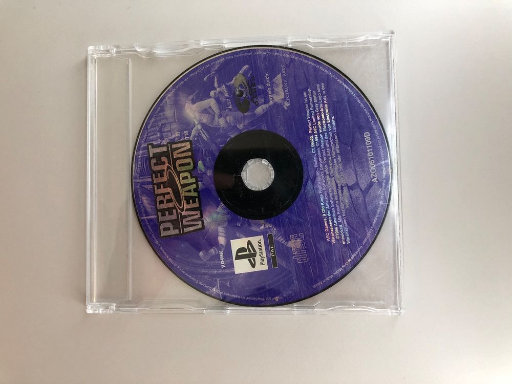 Perfect Weapon - PS1 (Gebraucht) in St.gallen für CHF 15 – mit ...