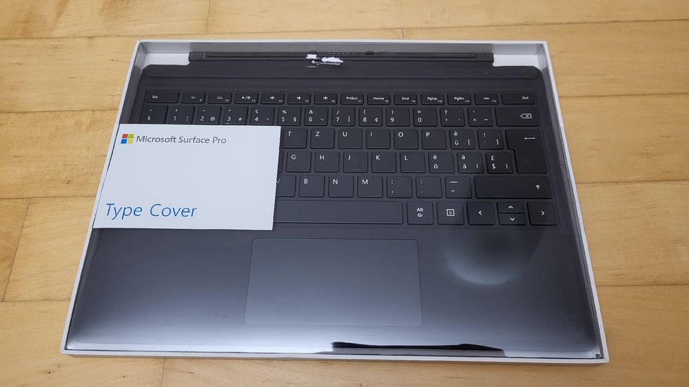 Surface Pro Type Cover - schwarz neu (Neu und originalverpackt) in ...