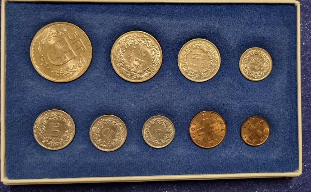 LETZTE SILBER MÜNZSÄTZ STGL 1967 (Neu und originalverpackt) in Schönenwerd für CHF 38 – mit ...