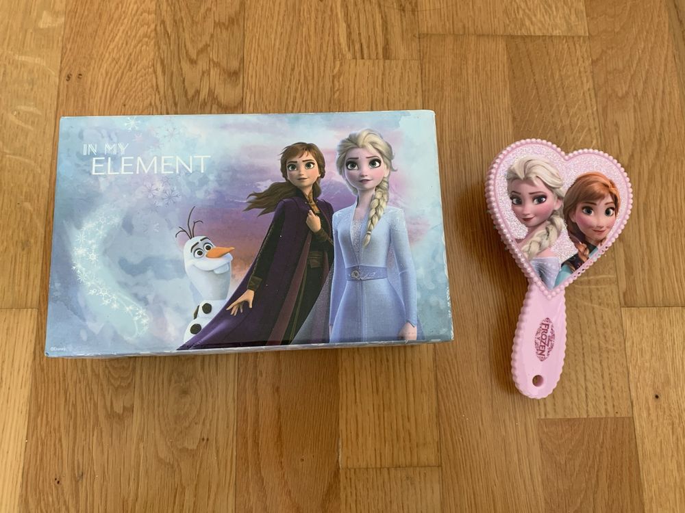 Elsa und Ana Set Schatztruhe une Haarbürste (Gebraucht) in ...
