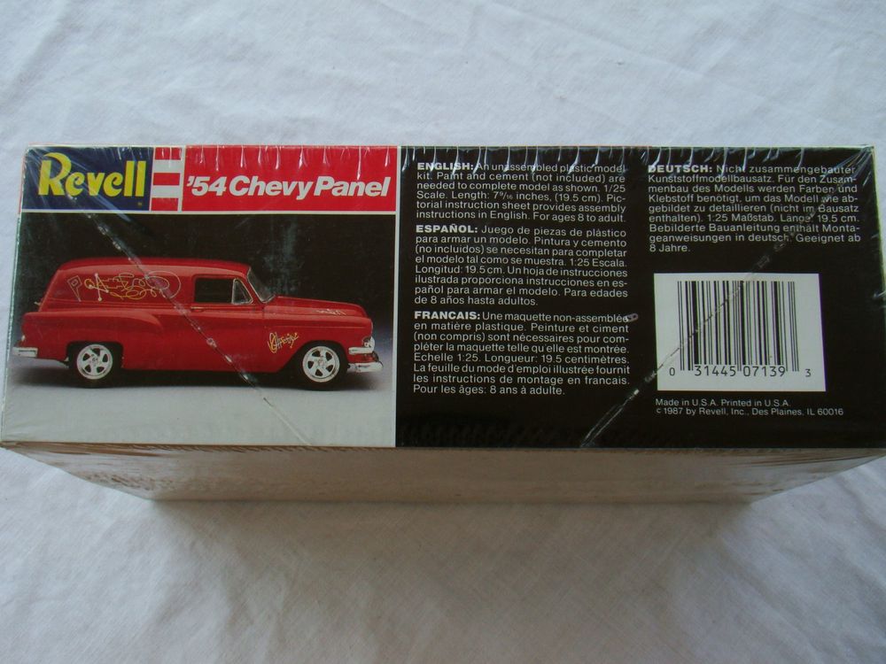 Revell 54 1954 Chevy Chevrolet Panel sedan delivery 1:25 (Neu und ...