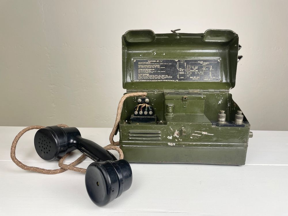 Vintage British Army WW2 Telephone Set L 1941 (Gebraucht) in Genthod ...
