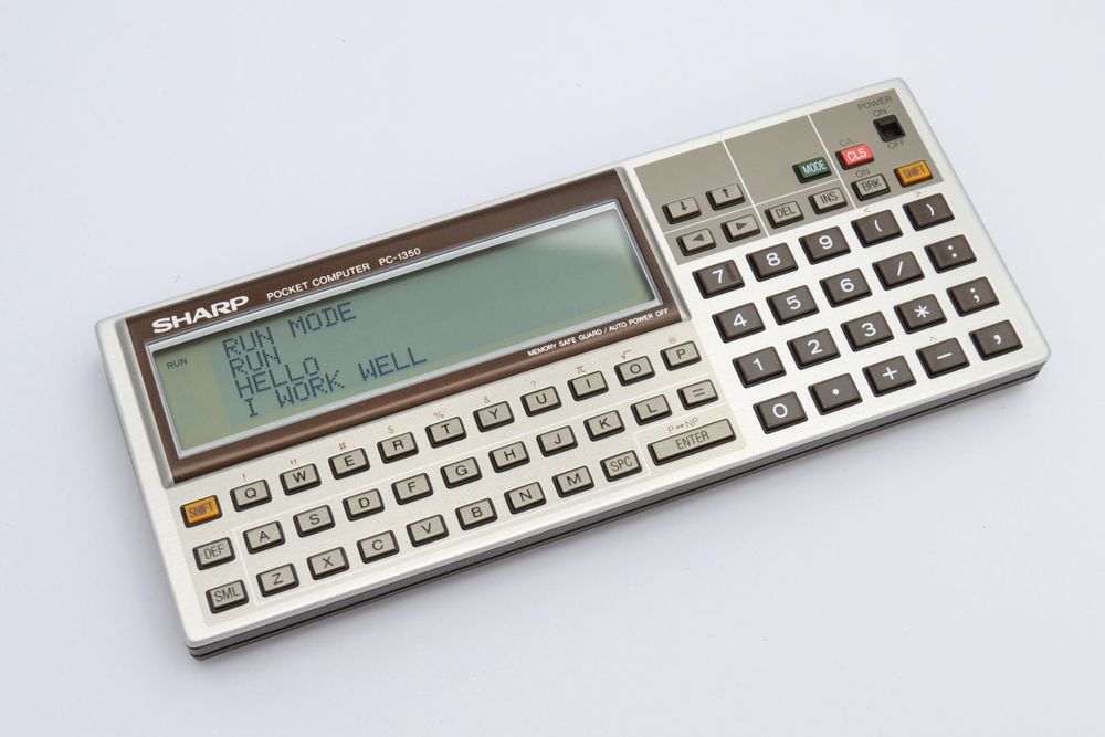 Sharp PC-1350 Pocket Computer - inkl. RAM Card und Koffer (Gebraucht ...