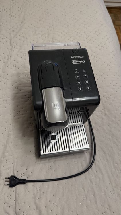 Machine à café Nespresso DeLonghi Lattissima Touch - Noir (Gebraucht ...