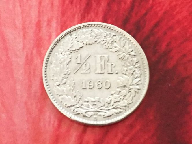 1/2 Franken 1960 ss-vz (Gebraucht) in Elsau für CHF 2.1 – mit Lieferung auf Ricardo kaufen