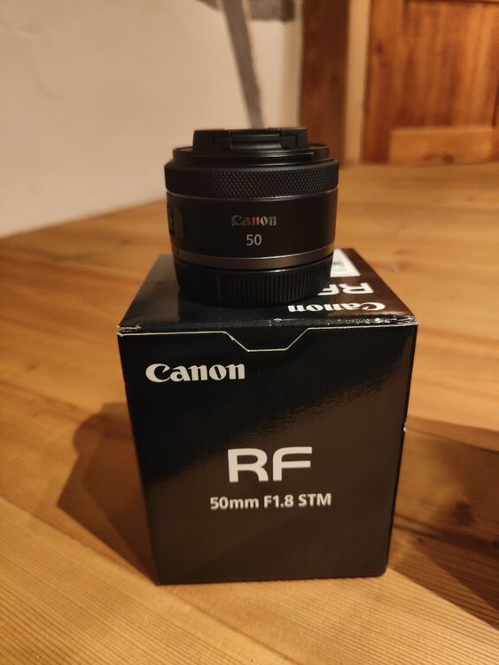 Canon EOS R50 Kit, neuwertig, mit viel Zubehör zu verkaufen (D'occasion ...