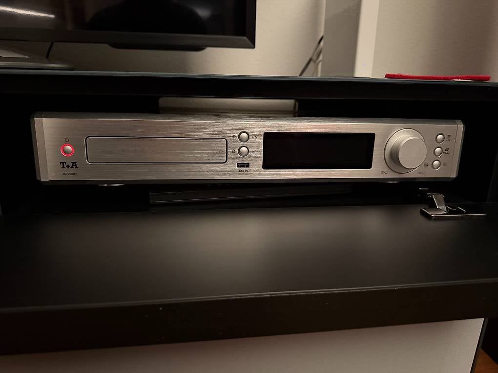 T+A MP 2000 R II mit Aktivlautsprechern A3D (Gebraucht) in Pfäffikon SZ ...