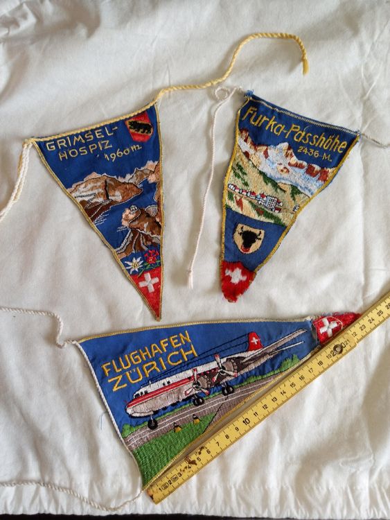 Drei alte Schweizer Wimpel Banner (Gebraucht) in Zofingen für CHF 19 – mit Lieferung auf Ricardo ...