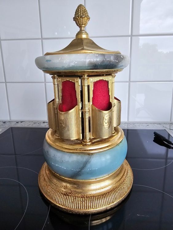 Vintage Schmuckstuck: Karussell Spieluhr aus Marmor! (Defekt) in ...