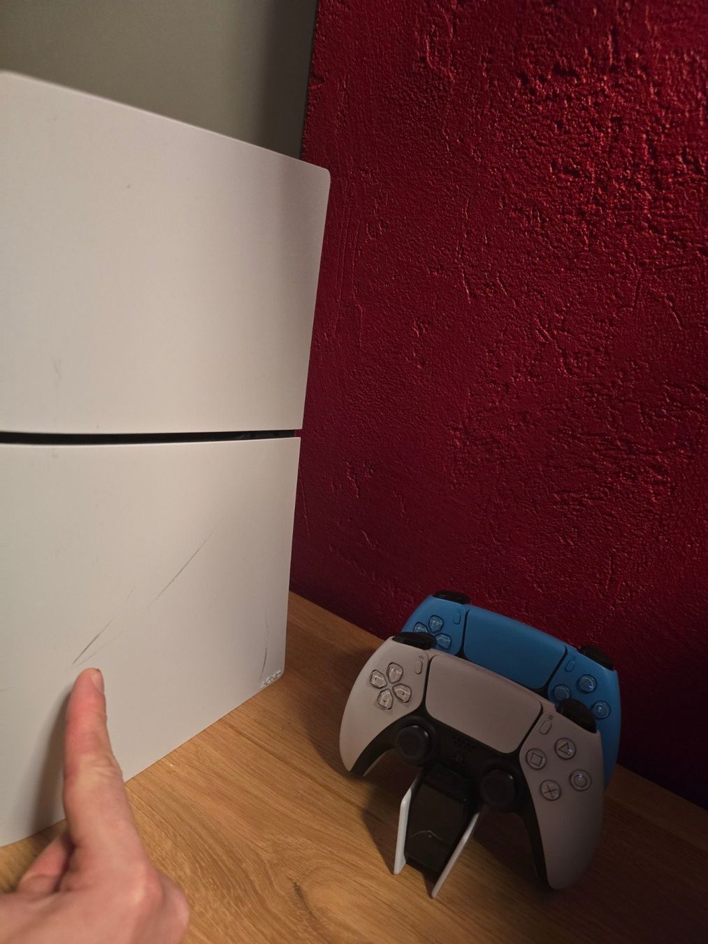 PlayStation 5 (PS5) inkl. 2 Controller + DualSense-Ladestati (Gebraucht ...