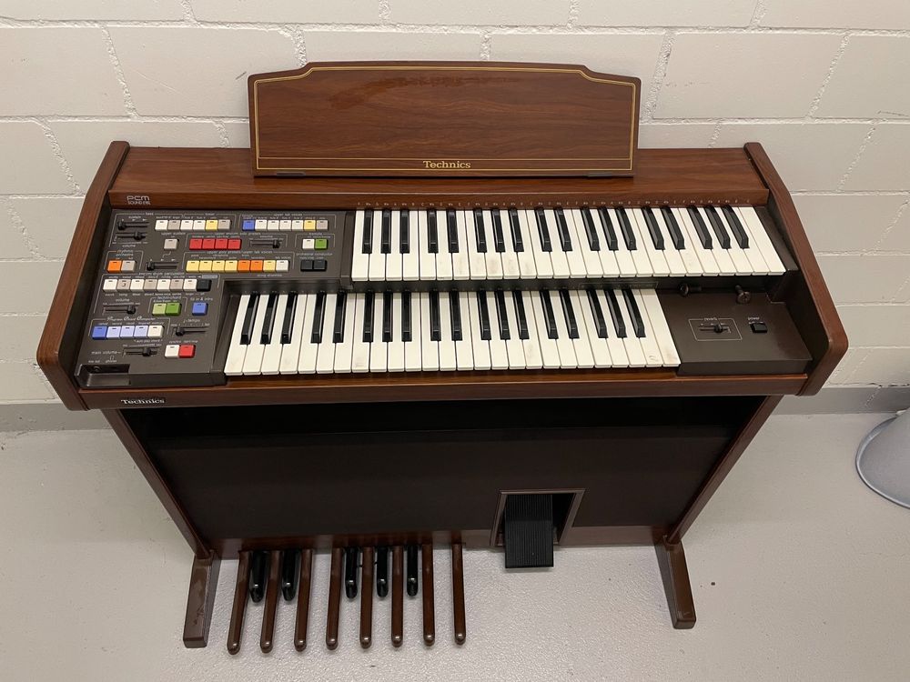 Heimorgel: Technics PCM Sound E18L (Gebraucht) in Neuenhof für CHF 20 ...