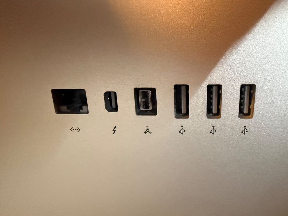 Apple Thunderbolt Display – 27 Zoll (Modell A 1407) (Gebraucht) in Port ...