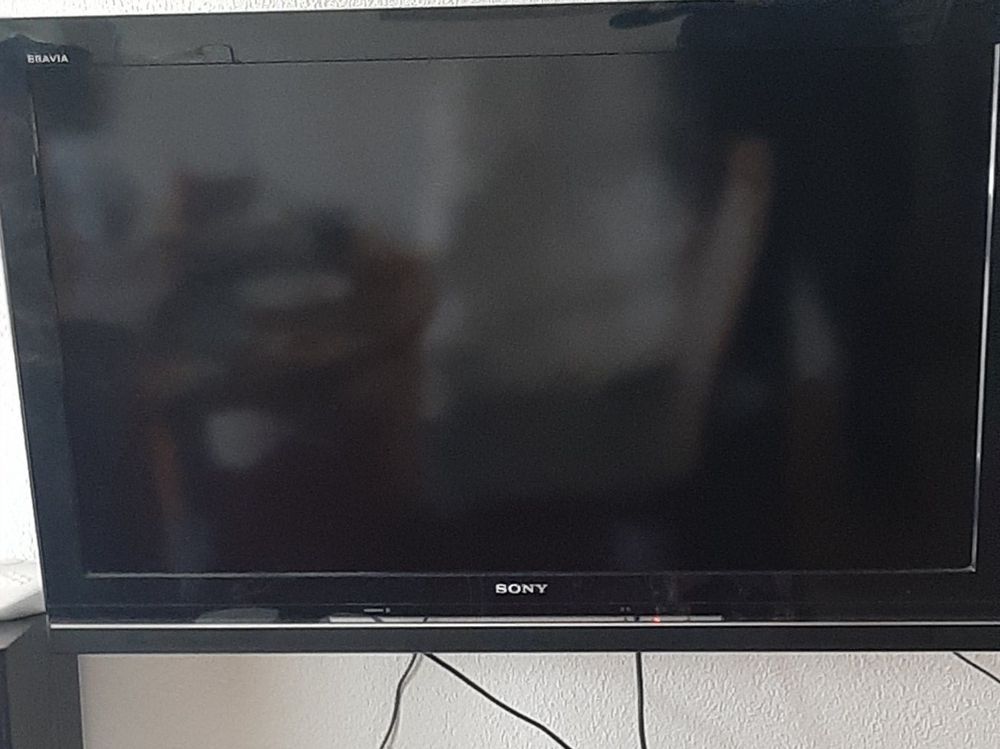 SONY-BRAVIA TV kdl-40 (Gebraucht) in Pfäffikon SZ für CHF 95 – mit Lieferung auf Ricardo kaufen