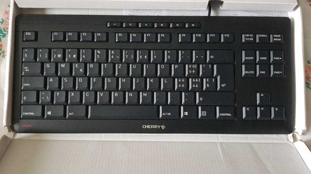 Cherry Stream TKL CH Layout (Gebraucht) in für CHF 5 – mit Lieferung auf Ricardo kaufen