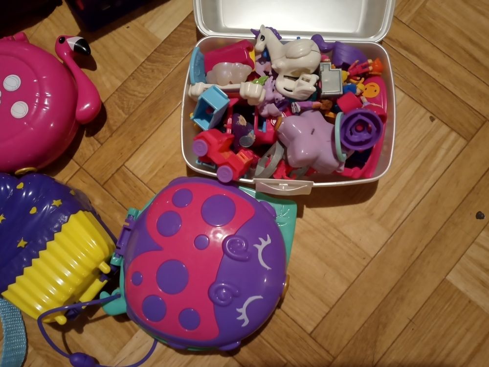Polly Pocket set (Gebraucht) in Prez-vers-Siviriez für CHF 80 – mit ...