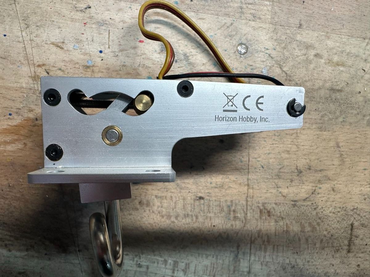 E-Flite 60-120 85-Grad Electric Retracts (Neu (gemäss Beschreibung)) in ...