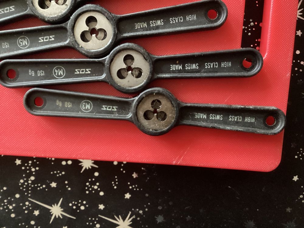 Filière, Windeisen M10/M8/M6/M5/M4/M3 Kellerfund Gewinde (Gebraucht) in Bütschwil für CHF 28 ...