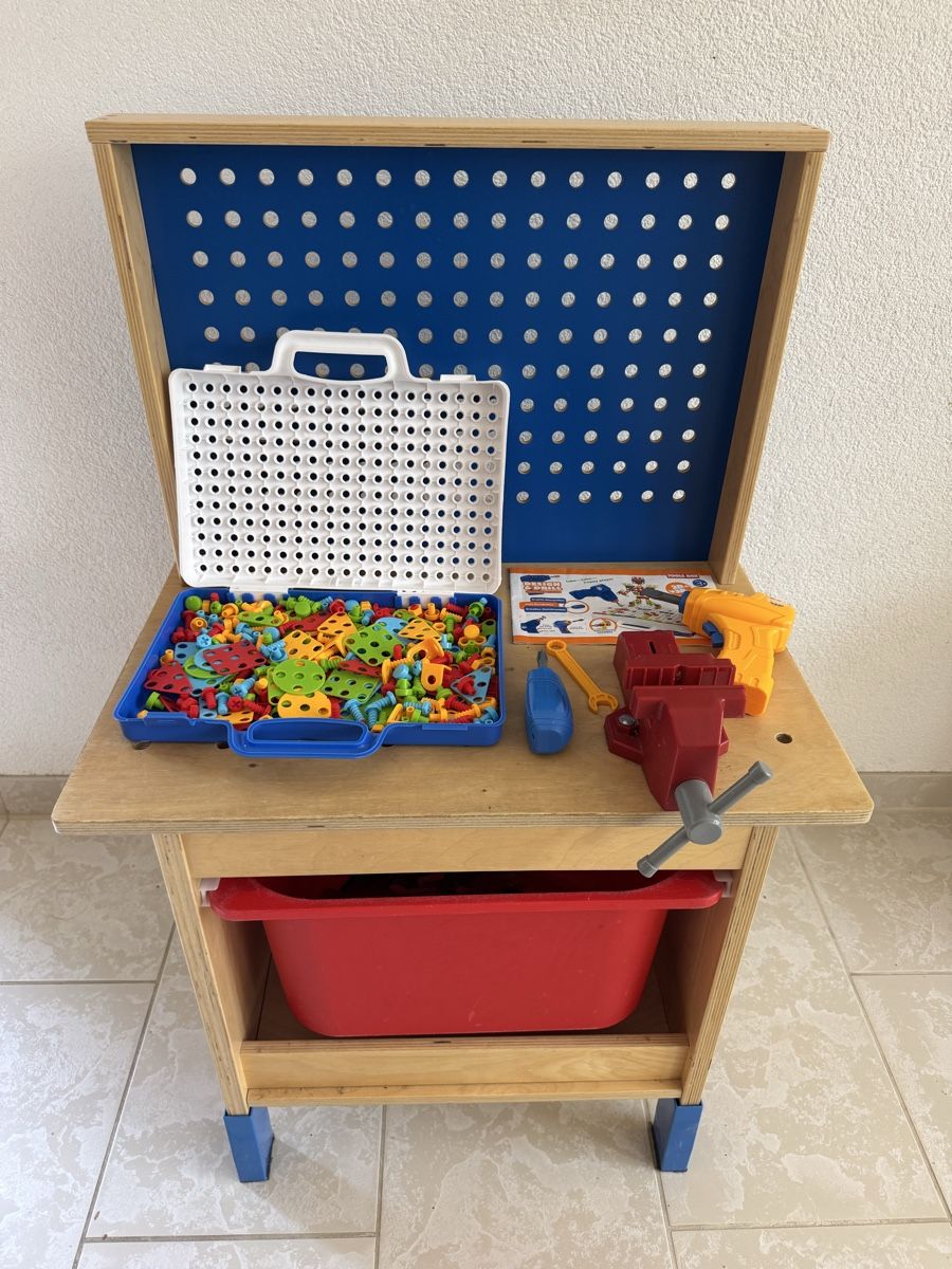 Ikea Kids' Wooden Workbench - Play Tool Bench incl Tools (Gebraucht) in ...