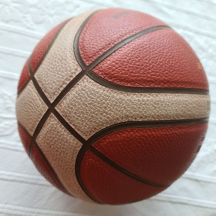 Basketball Ball Molten Fiba Competition Leder Basketballball (Gebraucht ...