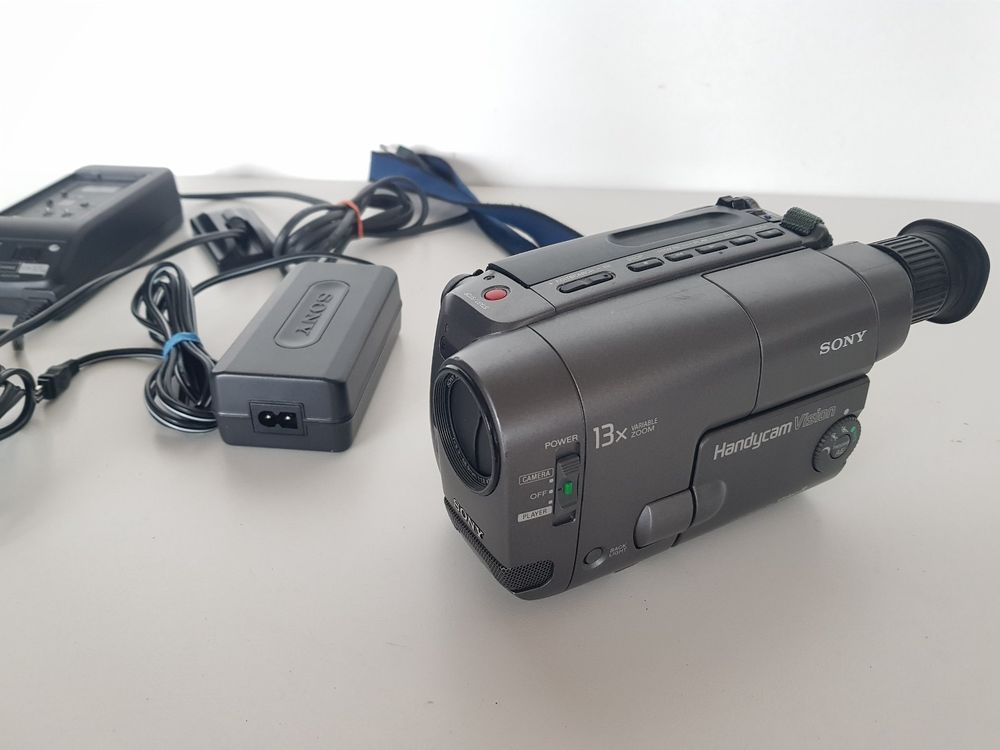 Sony Video 8 Handycam Kamera Camcorder (CCD-TRV10E) | Kaufen auf Ricardo