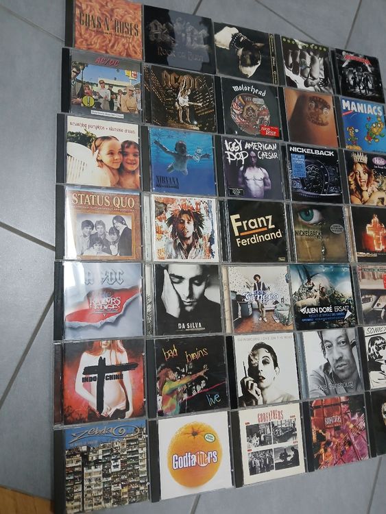 lot de cd (heavy metal, rock et autre) (D'occasion) à St-Cergue pour ...