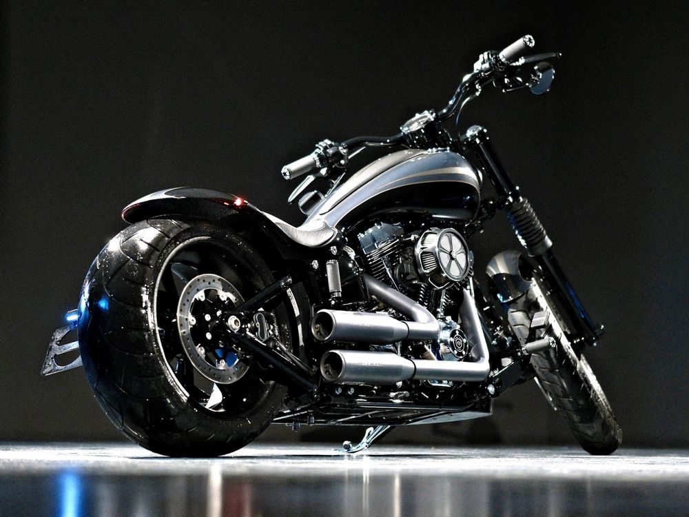 HARLEY-DAVIDSON FXSB Breakout 103 Custombike | Kaufen auf Ricardo