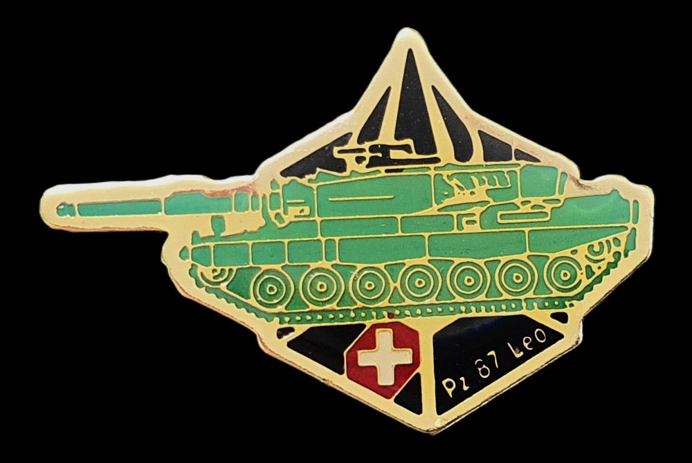 V327 - Pin Panzer Swiss Army Pz 87 Leo (Gebraucht) in Reinach BL für ...