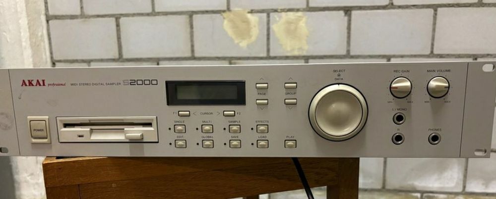 akai s2000 sampler (Gebraucht) in Muri AG für CHF 49 – mit Lieferung auf Ricardo kaufen