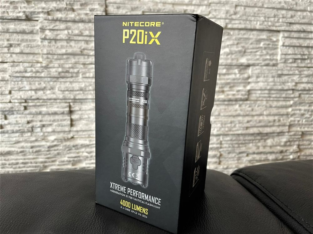 Nitecore P20iX mit 4000 Lumen, taktische Lampe, UVP: 160.-- | Kaufen ...