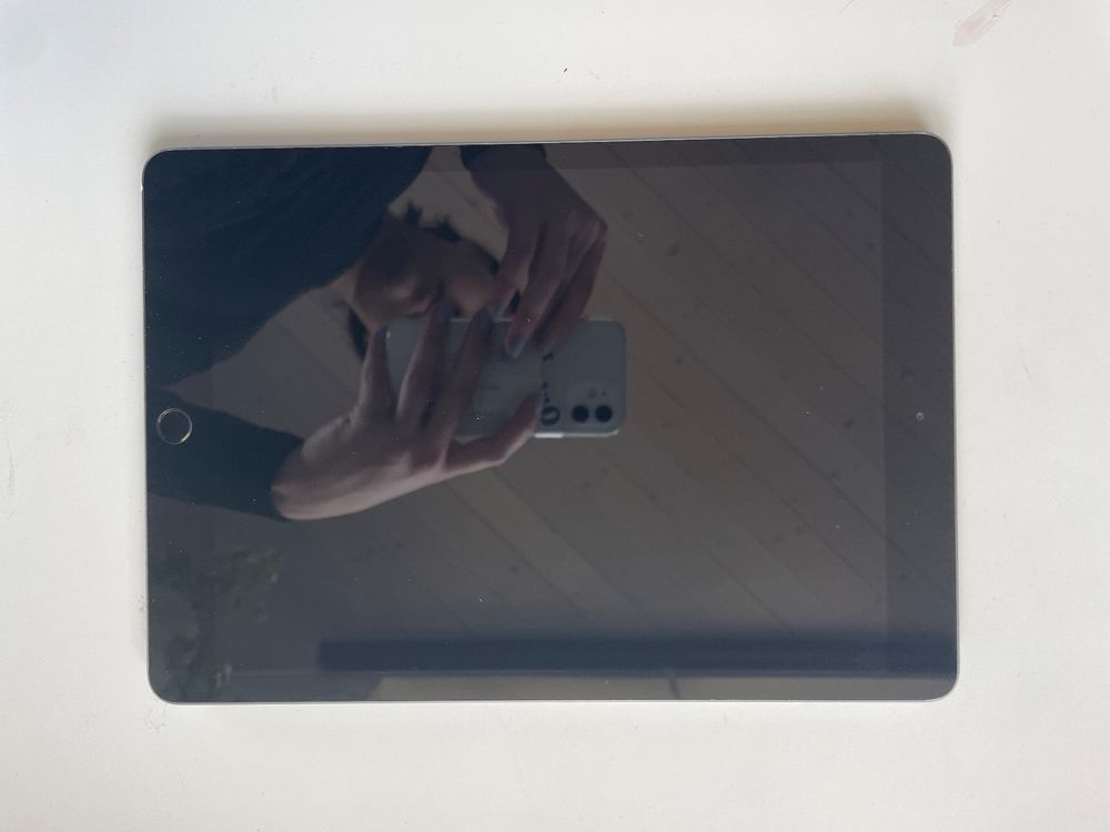 Apple Ipad (Gen. 7) | Kaufen auf Ricardo