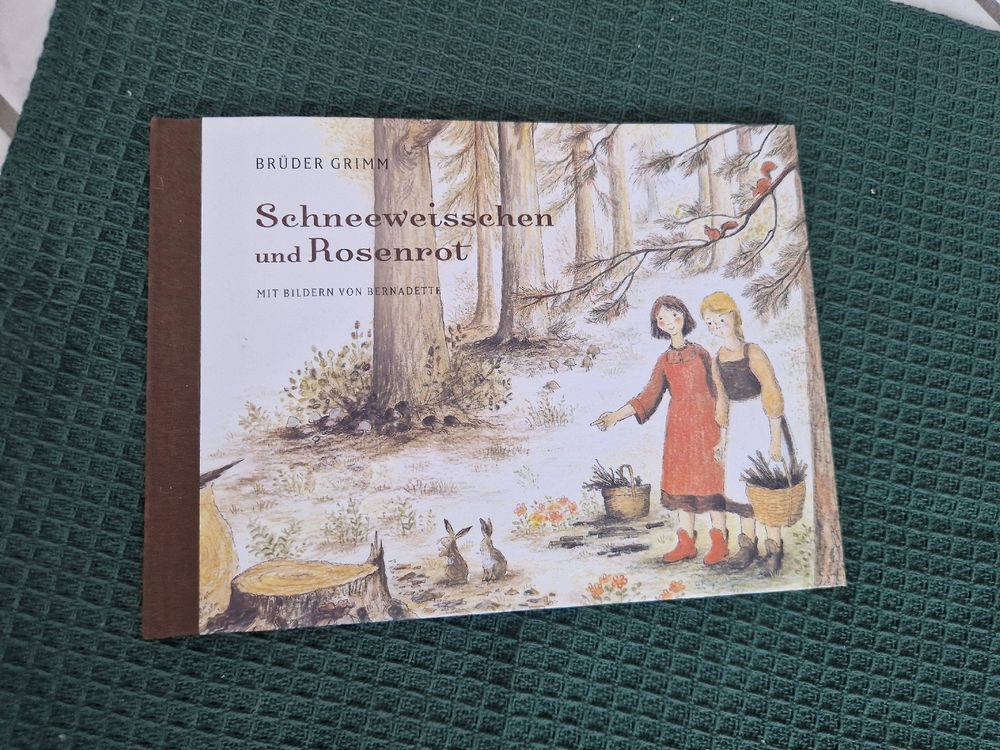 Schneeweisschen und Rosenrot Kinderbuch Bruder Grimm (Gebraucht) in Trimmis für CHF 8 – mit ...