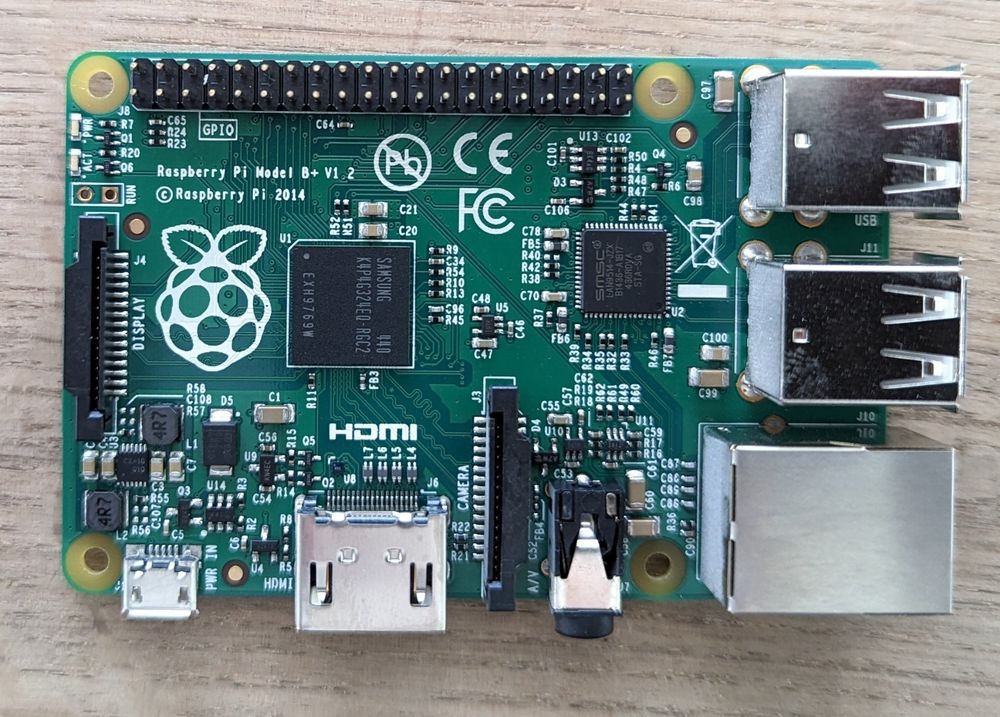 Raspberry Pi Model B+ V1.2 inkl. 16GB microSDHC-Karte | Acheter sur Ricardo