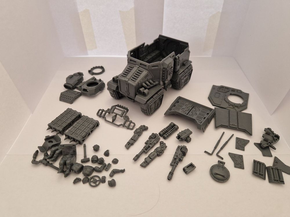 Warhammer 40000 / 40k Taurox / Taurox Prime (Gebraucht) in Winterthur ...