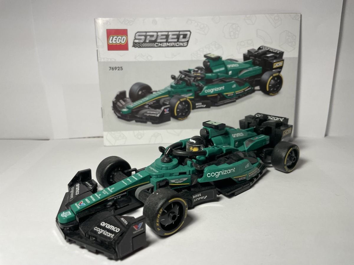 Lego Speed Champions Aston Martin F1 Auto und Safety Car (Gebraucht) in ...
