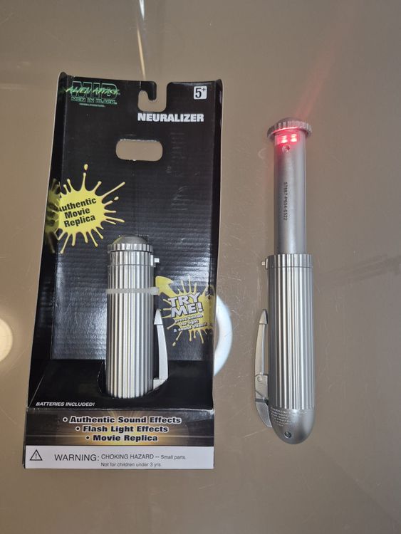 Men In Black Neuralyzer / Neuralisator 2 Stück | Kaufen auf Ricardo
