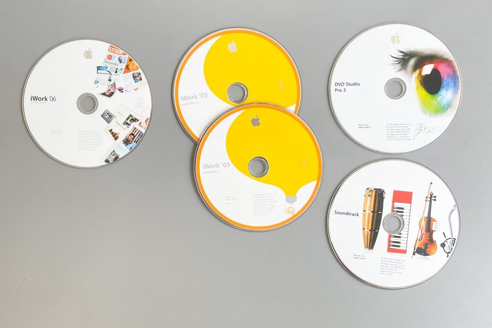 Diverse Vintage Apple Software DVDs | Kaufen auf Ricardo