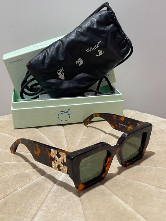 OFF WITHE SONNENBRILLE STYLISCH SCHÖN MIT BOX UND ZUBEHÖR (Gebraucht ...