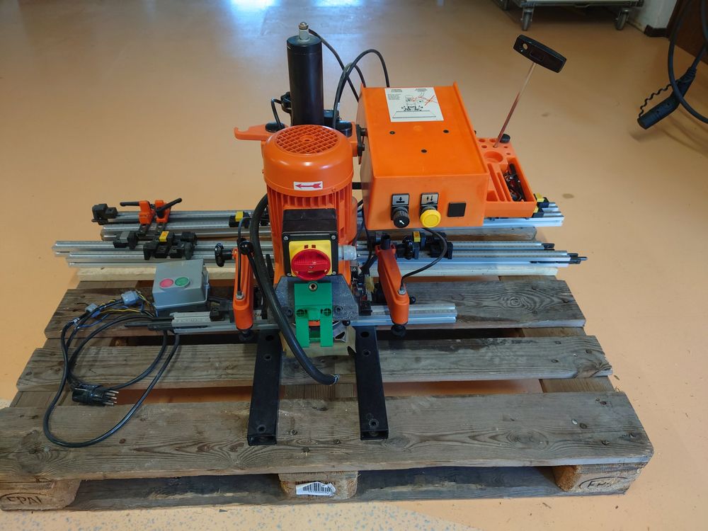 Blum Minipress (Gebraucht) in Bolken für CHF 354 – nur Abholung auf ...