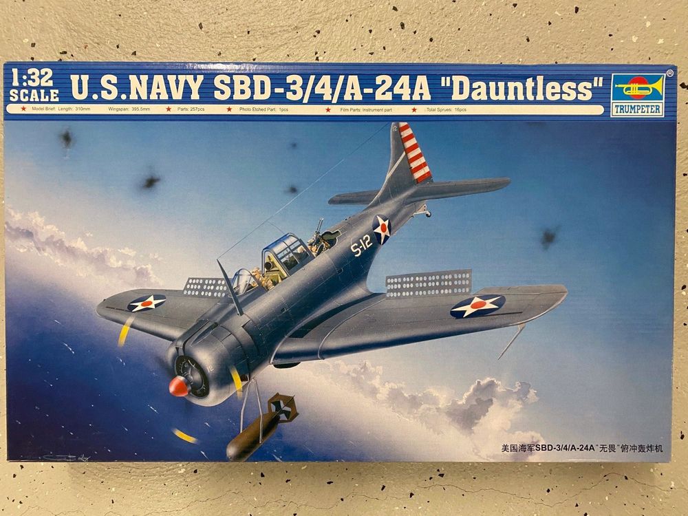 1/32 Trumpeter SBD 3/4 A-24A Dauntless (Neu und originalverpackt) in ...