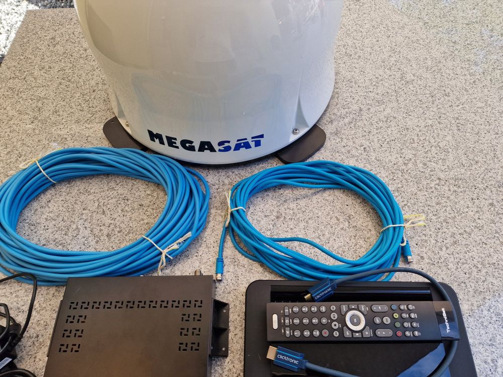 Megasat - Portable 2 Sat-Anlage mit Steuergerät und Receiver (Gebraucht) in Ottenbach für CHF ...