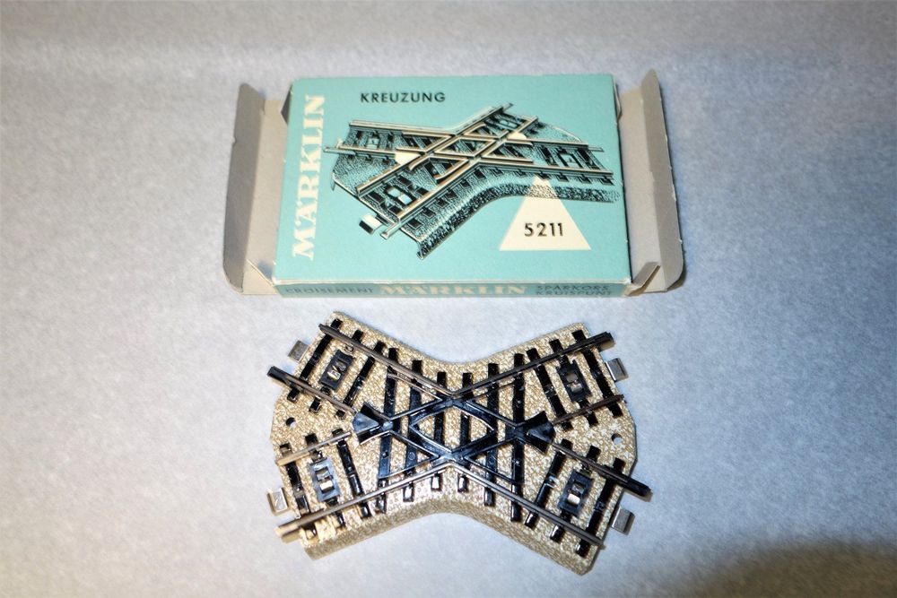 Märklin M-Gleis Kreuzung Nr. 5211 | Acheter sur Ricardo