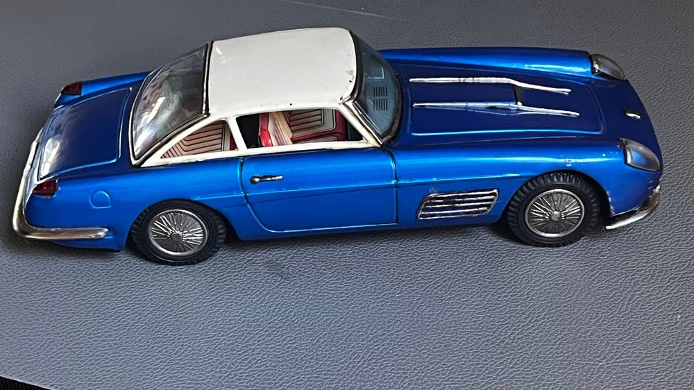 FERRARI BLECH MODELLAUTO (Gebraucht) in Laupen BE für CHF 25 – mit ...