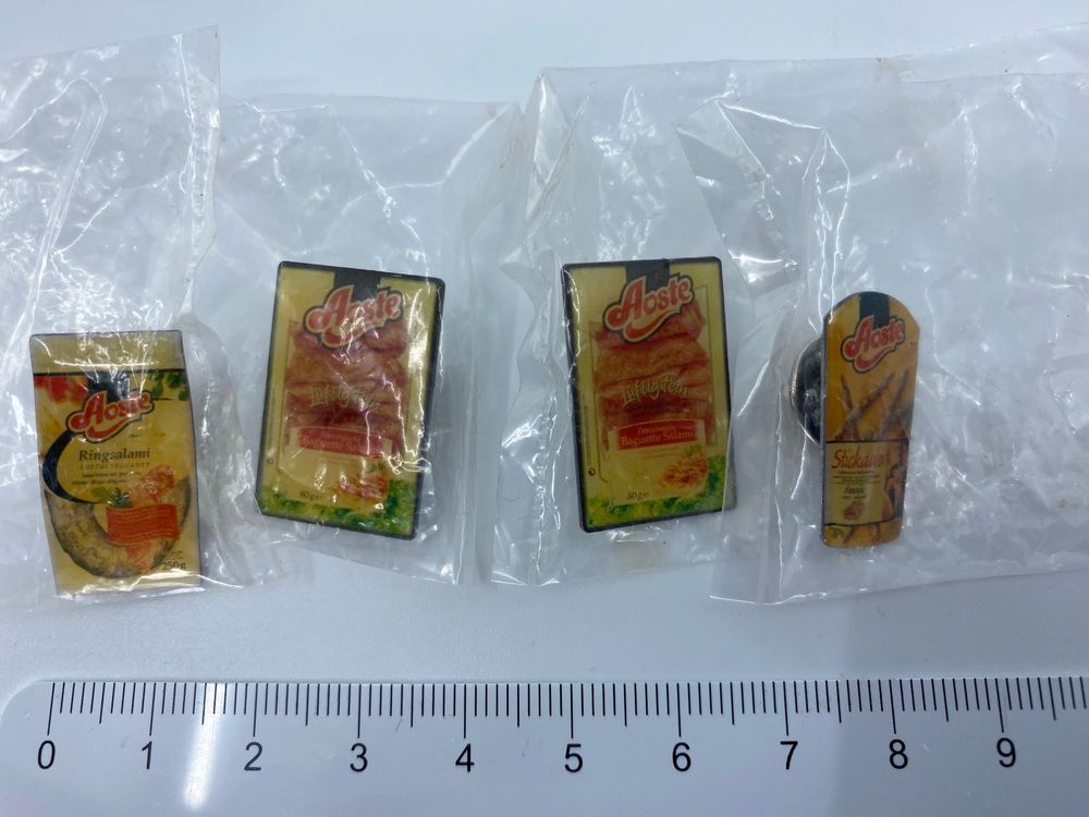 4 Aoste Vintage Pins - Original verpackt (Neu und originalverpackt) in Langwiesen für CHF 25 ...