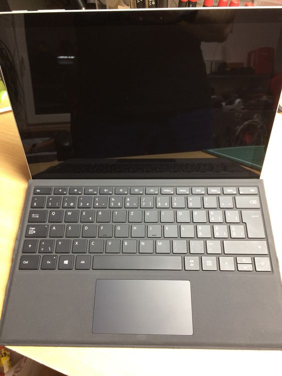 Microsoft Surface Pro Gen.5 (Gebraucht) in Wohlen AG für CHF 255 – mit ...