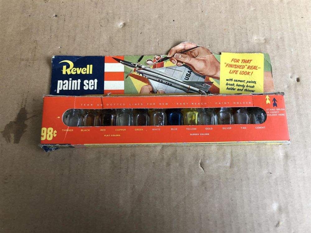 Revell Paint Set für Plastik Vintage | Kaufen auf Ricardo