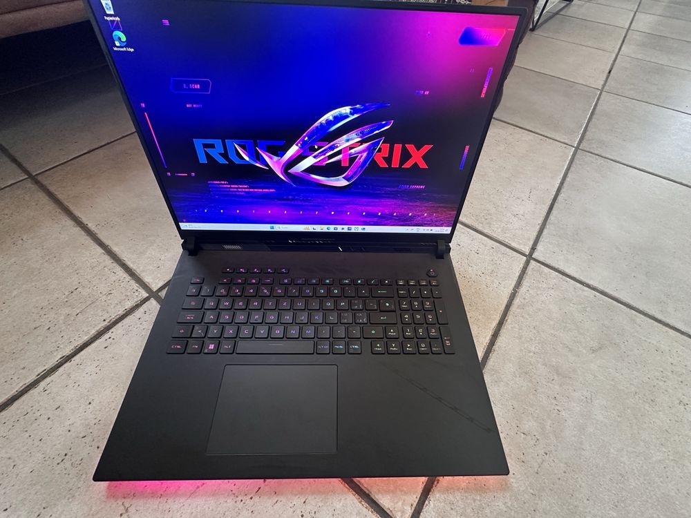 ROG Strix Scar 18 Rtx 4090 (Gebraucht) in Menziken für CHF 2149 – mit ...
