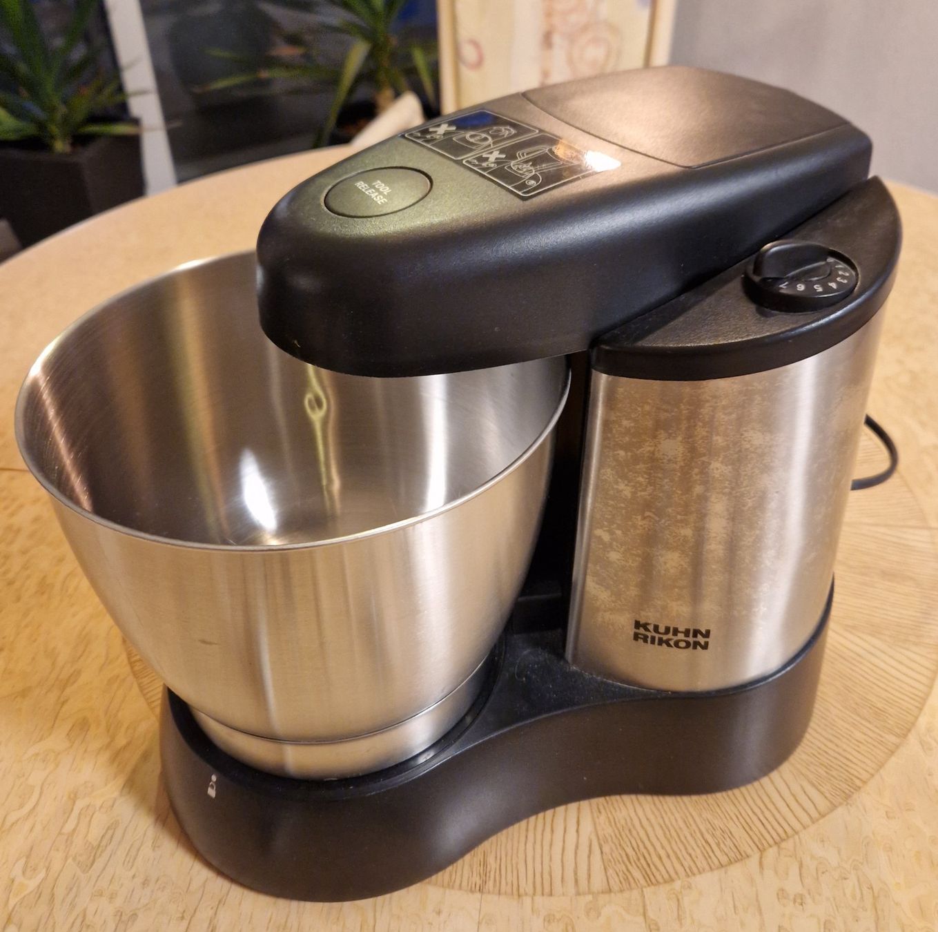 Kuhn Rikon Teigknetmaschine (Gebraucht) in Ringgenberg BE für CHF 20 ...