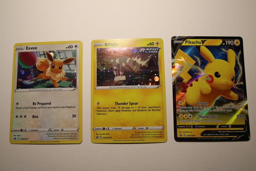 Pikachu Promo, Evoli Promo, Blitzle Promo (2021,2022) (Gebraucht) in ...