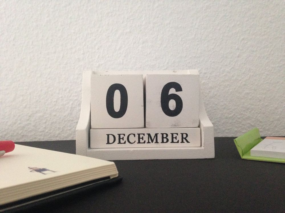 Ewiger Kalender (Neu und originalverpackt) in Menziken für CHF 5 – mit ...