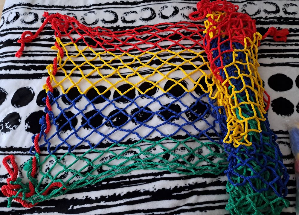 2 stk.Netze farbig (Neu (gemäss Beschreibung)) in Oberurnen für CHF 2 ...